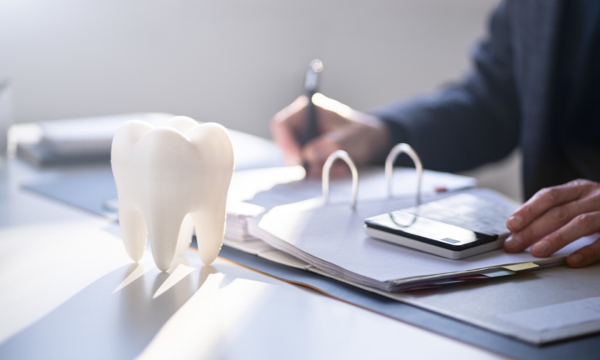 Post-Tooth Extraction Healing Tips